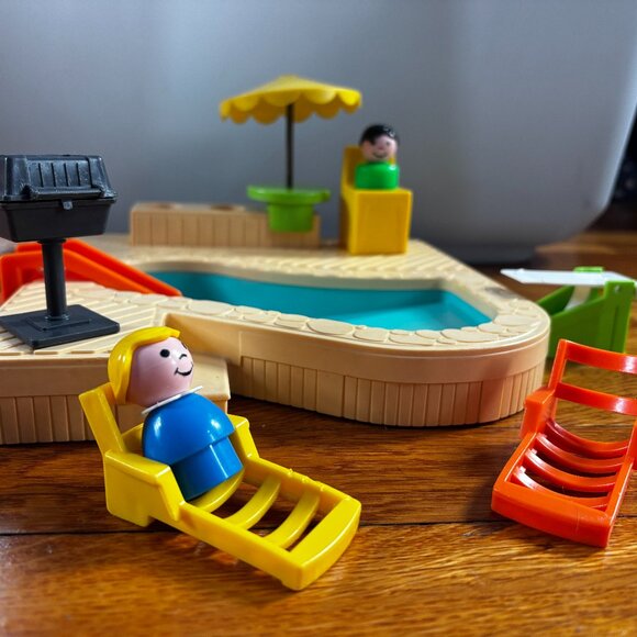 Fisher-Price | Toys | Vintage Fisher Price Little People Swimming Pool ...